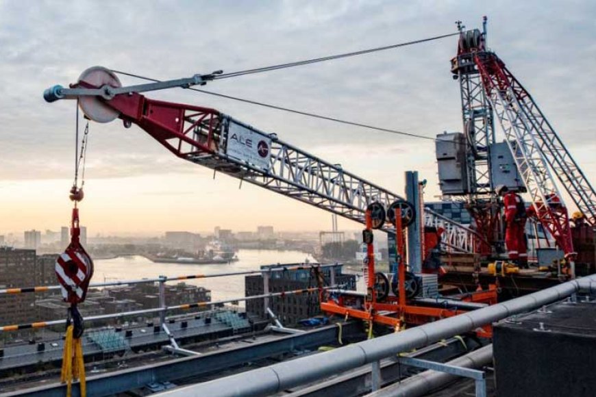 ALE Showcases Lightweight Service Cranes